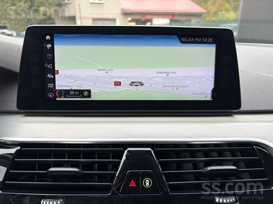 Grey BMW 520 2019 in Riga, with an engine capacity of 2.00 L and mileage of 199 thousand km for 15990 €, photo 17 on AUTOMOTO.COM.LV