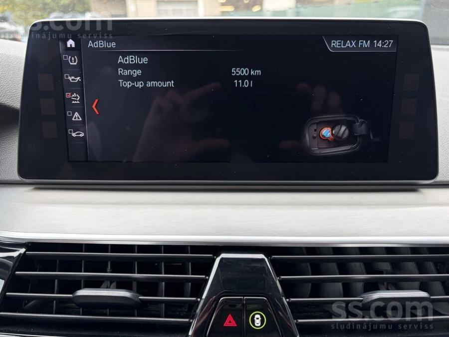 Grey BMW 520 2019 in Riga, with an engine capacity of 2.00 L and mileage of 199 thousand km for 15990 €, photo 19 on AUTOMOTO.COM.LV