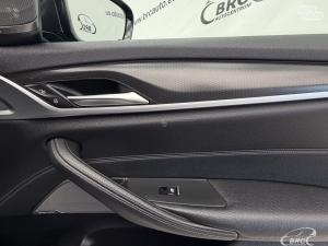 Серый БМВ 520 2020 в Авиженяй, объемом двигателя 2.00 л и пробегом 212 тыс. км за 24900 €, фото 10 на AUTOMOTO.COM.LV