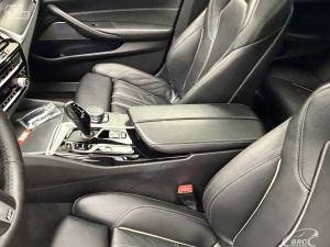 Серый БМВ 520 2020 в Авиженяй, объемом двигателя 2.00 л и пробегом 212 тыс. км за 24900 €, фото 26 на AUTOMOTO.COM.LV