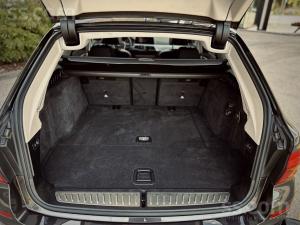 Grey BMW 520 2020 in Riga, with an engine capacity of 2.00 L and mileage of 132 thousand km for 21799 €, photo 20 on AUTOMOTO.COM.LV