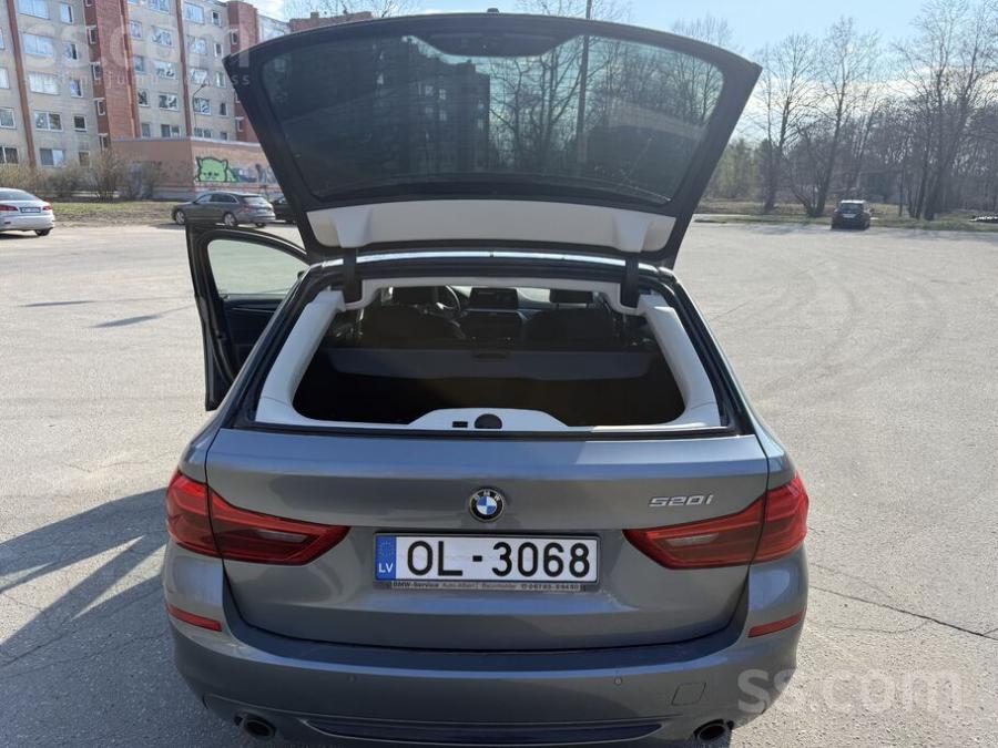 Grey BMW 520 2020 in Riga, with an engine capacity of 2.00 L and mileage of 69 thousand km for 19900 €, photo 10 on AUTOMOTO.COM.LV