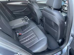 Pelēks BMW 520 2020 Sigulda, ar dzinēja tilpumu 2.00 L un nobraukumu 169 tūkst. km par 24990 €, foto 22 vietnē AUTOMOTO.COM.LV