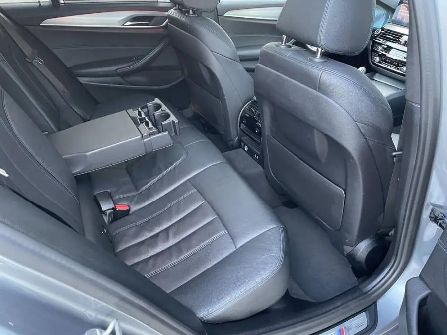 Pelēks BMW 520 2020 Sigulda, ar dzinēja tilpumu 2.00 L un nobraukumu 169 tūkst. km par 24990 €, foto 22 vietnē AUTOMOTO.COM.LV