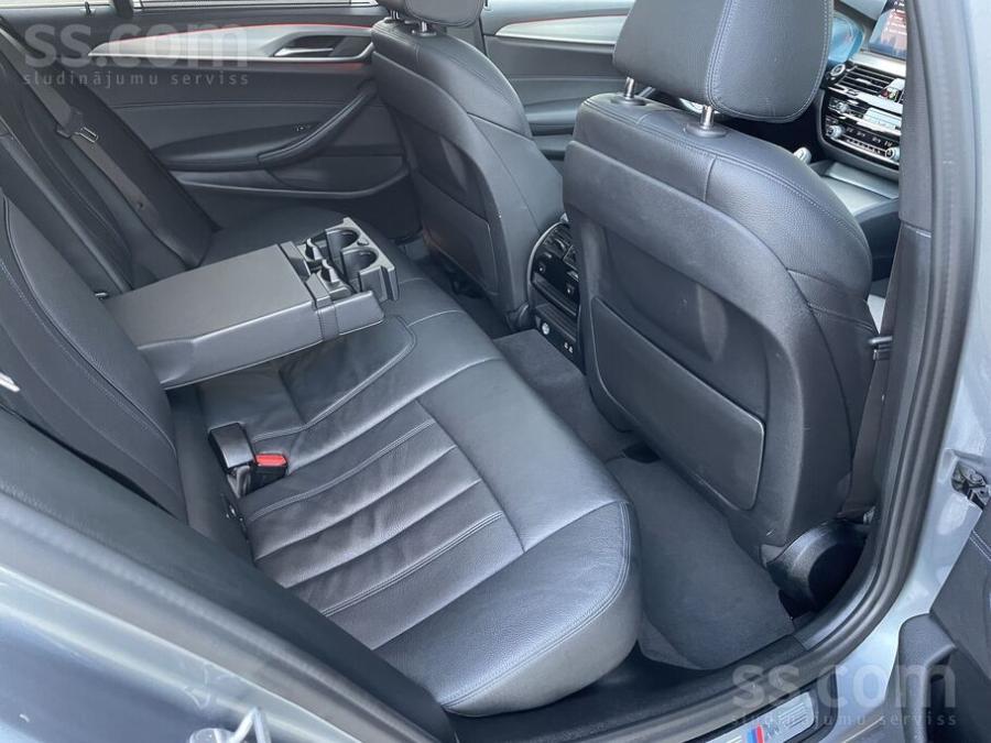 Pelēks BMW 520 2020 Rīga, ar dzinēja tilpumu 2.00 L un nobraukumu 169 tūkst. km par 24990 €, foto 22 vietnē AUTOMOTO.COM.LV