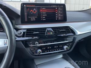 Pelēks BMW 520 2020 Rīga, ar dzinēja tilpumu 2.00 L un nobraukumu 169 tūkst. km par 24990 €, foto 26 vietnē AUTOMOTO.COM.LV