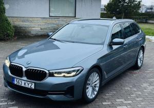 Grey BMW 520 2021 in Parnu, with an engine capacity of 2.00 L and mileage of 76 thousand km for 28000 €, photo 2 on AUTOMOTO.COM.LV