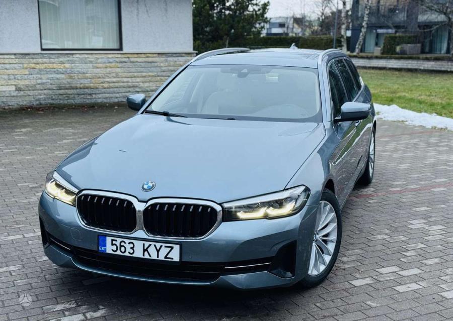 Grey BMW 520 2021 in Parnu, with an engine capacity of 2.00 L and mileage of 76 thousand km for 28000 €, photo 9 on AUTOMOTO.COM.LV