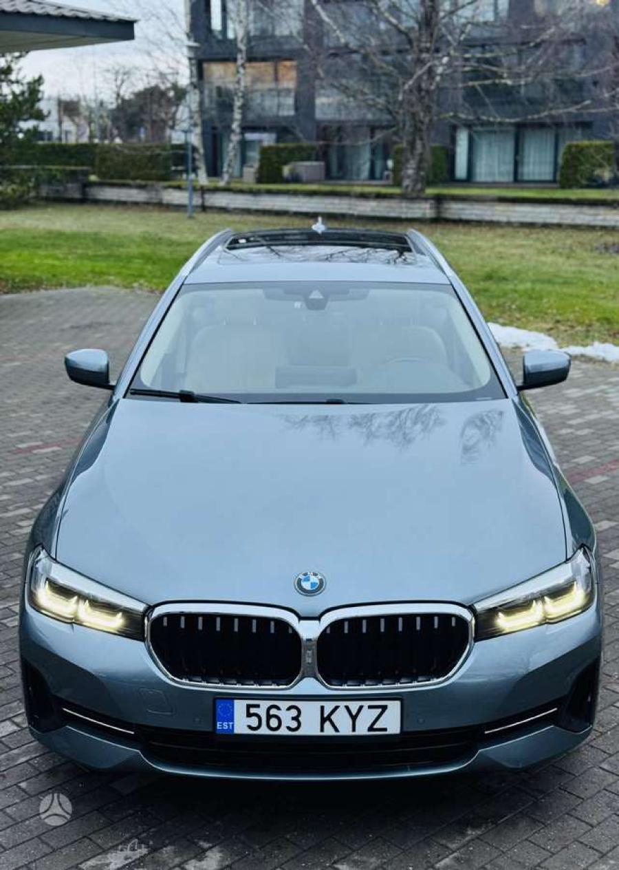 Grey BMW 520 2021 in Parnu, with an engine capacity of 2.00 L and mileage of 76 thousand km for 28000 €, photo 12 on AUTOMOTO.COM.LV