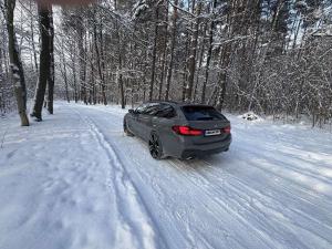 Pelēks BMW 520 2021 Kauņa, ar dzinēja tilpumu 2.00 L un nobraukumu 93 tūkst. km par 29000 €, foto 5 vietnē AUTOMOTO.COM.LV
