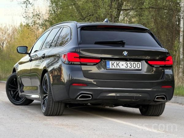 Pelēks BMW 520 2021 Valmiera, ar dzinēja tilpumu 2.00 L un nobraukumu 135 tūkst. km par 29900 €, foto 7 vietnē AUTOMOTO.COM.LV