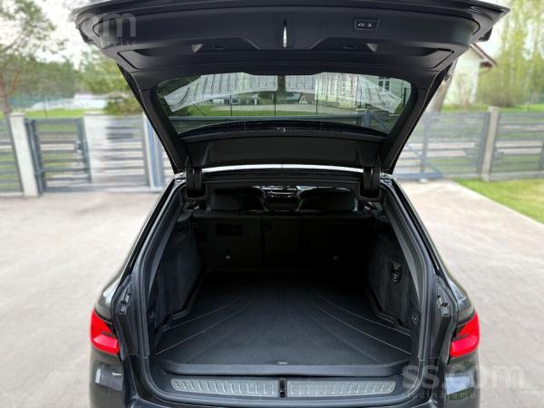 Pelēks BMW 520 2021 Valmiera, ar dzinēja tilpumu 2.00 L un nobraukumu 135 tūkst. km par 29900 €, foto 10 vietnē AUTOMOTO.COM.LV