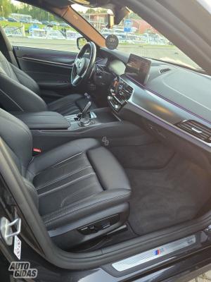 Grey BMW 520 2021 in Silute, with an engine capacity of 2.00 L and mileage of 0 thousand km for 20800 €, photo 7 on AUTOMOTO.COM.LV