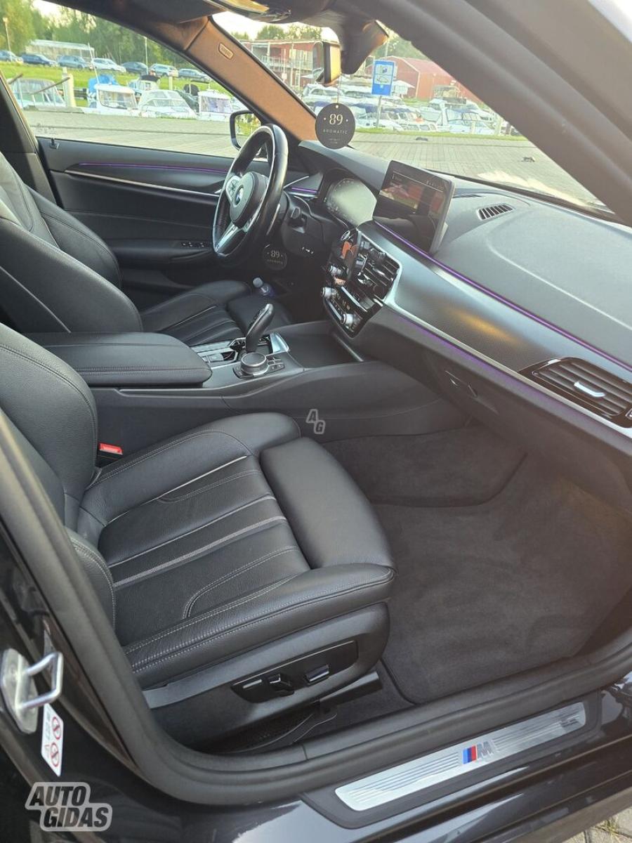Grey BMW 520 2021 in Silute, with an engine capacity of 2.00 L and mileage of 0 thousand km for 20800 €, photo 7 on AUTOMOTO.COM.LV