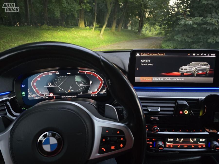 Grey BMW 520 2021 in Silute, with an engine capacity of 2.00 L and mileage of 0 thousand km for 20800 €, photo 22 on AUTOMOTO.COM.LV