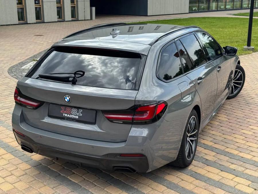 Grey BMW 520 2022 in Riga, with an engine capacity of 2.00 L and mileage of 182 thousand km for 24900 €, photo 37 on AUTOMOTO.COM.LV