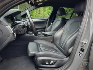 Grey BMW 520 2022 in Riga, with an engine capacity of 2.00 L and mileage of 182 thousand km for 24900 €, photo 38 on AUTOMOTO.COM.LV