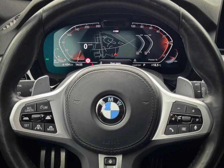 Grey BMW 520 2022 in Riga, with an engine capacity of 2.00 L and mileage of 182 thousand km for 24900 €, photo 39 on AUTOMOTO.COM.LV