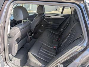 Grey BMW 520 2022 in Siauliai, with an engine capacity of 2.00 L and mileage of 241 thousand km for 20500 €, photo 16 on AUTOMOTO.COM.LV