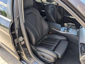 Grey BMW 520 2022 in Siauliai, with an engine capacity of 2.00 L and mileage of 241 thousand km for 20500 €, photo 20 on AUTOMOTO.COM.LV