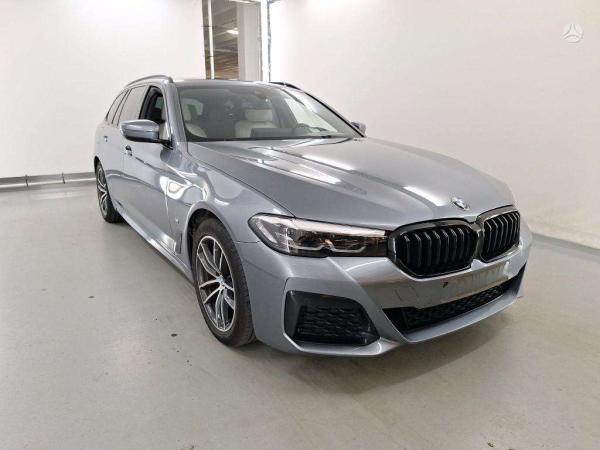Pelēks BMW 520 2022 Viļņa, ar dzinēja tilpumu 2.00 L un nobraukumu 149 tūkst. km par 24990 €, foto 3 vietnē AUTOMOTO.COM.LV