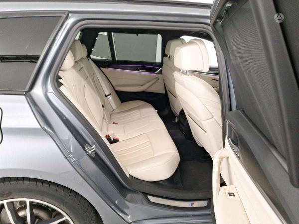 Pelēks BMW 520 2022 Viļņa, ar dzinēja tilpumu 2.00 L un nobraukumu 149 tūkst. km par 24990 €, foto 10 vietnē AUTOMOTO.COM.LV