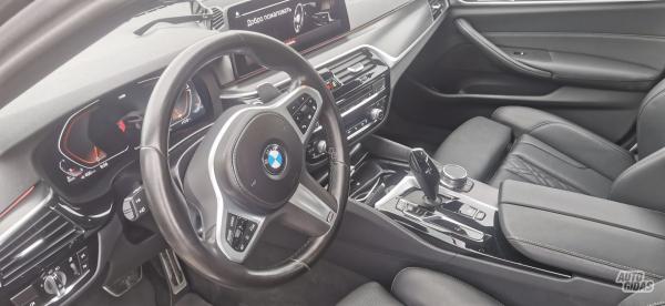 Pelēks BMW 520 2023 Viļņa, ar dzinēja tilpumu 2.00 L un nobraukumu 190 tūkst. km par 25850 €, foto 10 vietnē AUTOMOTO.COM.LV