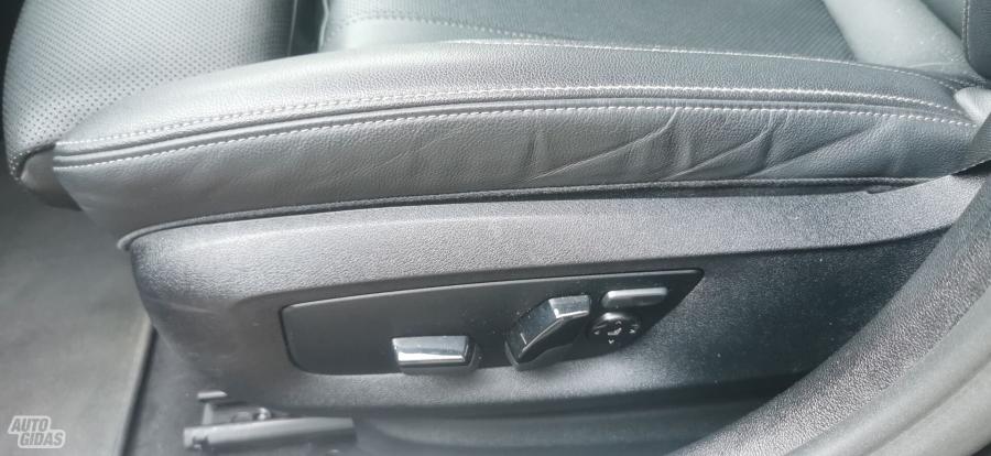 Pelēks BMW 520 2023 Viļņa, ar dzinēja tilpumu 2.00 L un nobraukumu 190 tūkst. km par 25850 €, foto 24 vietnē AUTOMOTO.COM.LV