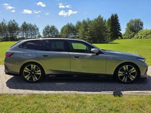 Pelēks BMW 520 2024 Telšiai, ar dzinēja tilpumu 2.00 L un nobraukumu 48 tūkst. km par 54800 €, foto 13 vietnē AUTOMOTO.COM.LV