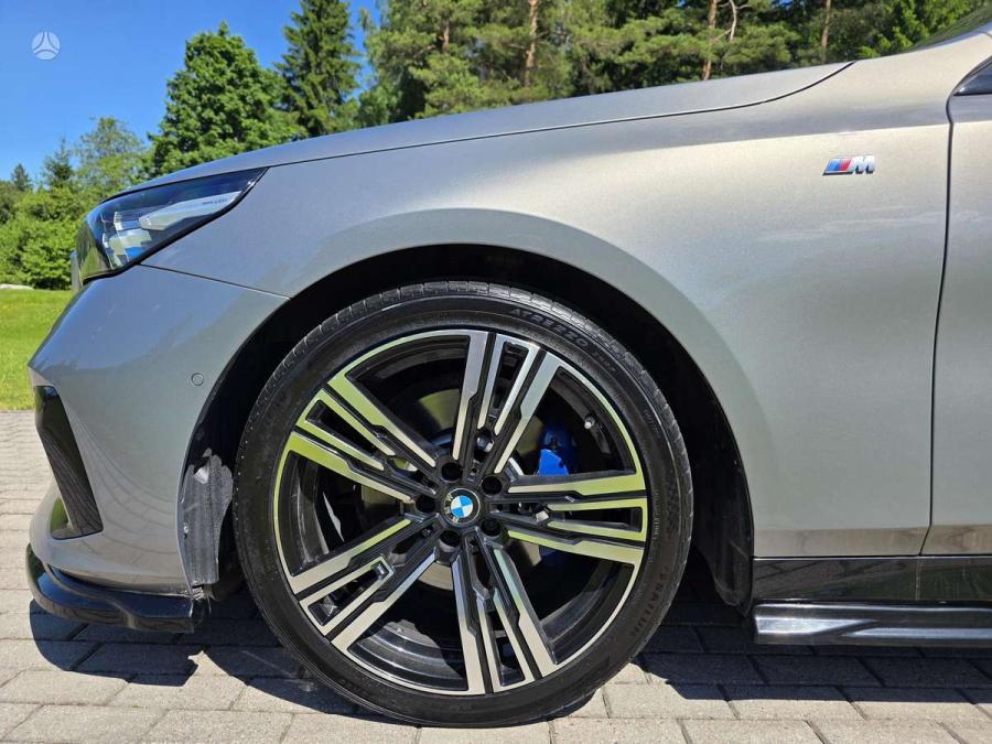 Pelēks BMW 520 2024 Telšiai, ar dzinēja tilpumu 2.00 L un nobraukumu 48 tūkst. km par 54800 €, foto 22 vietnē AUTOMOTO.COM.LV