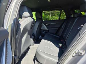 Pelēks BMW 520 2024 Telšiai, ar dzinēja tilpumu 2.00 L un nobraukumu 48 tūkst. km par 54800 €, foto 34 vietnē AUTOMOTO.COM.LV