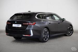 Pelēks BMW 520 2024 Viļņa, ar dzinēja tilpumu 2.00 L un nobraukumu 35 tūkst. km par 41991 €, foto 10 vietnē AUTOMOTO.COM.LV