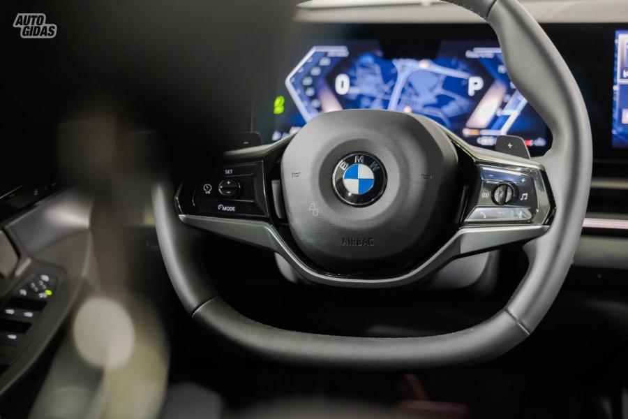 Pelēks BMW 520 2024 Viļņa, ar dzinēja tilpumu 2.00 L un nobraukumu 35 tūkst. km par 41991 €, foto 23 vietnē AUTOMOTO.COM.LV
