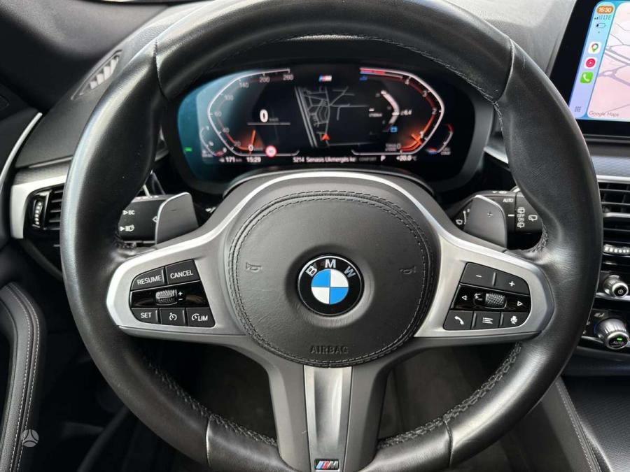 Grey BMW 520 2024 in Vilnius, with an engine capacity of 2.00 L and mileage of 41 thousand km for 32950 €, photo 7 on AUTOMOTO.COM.LV