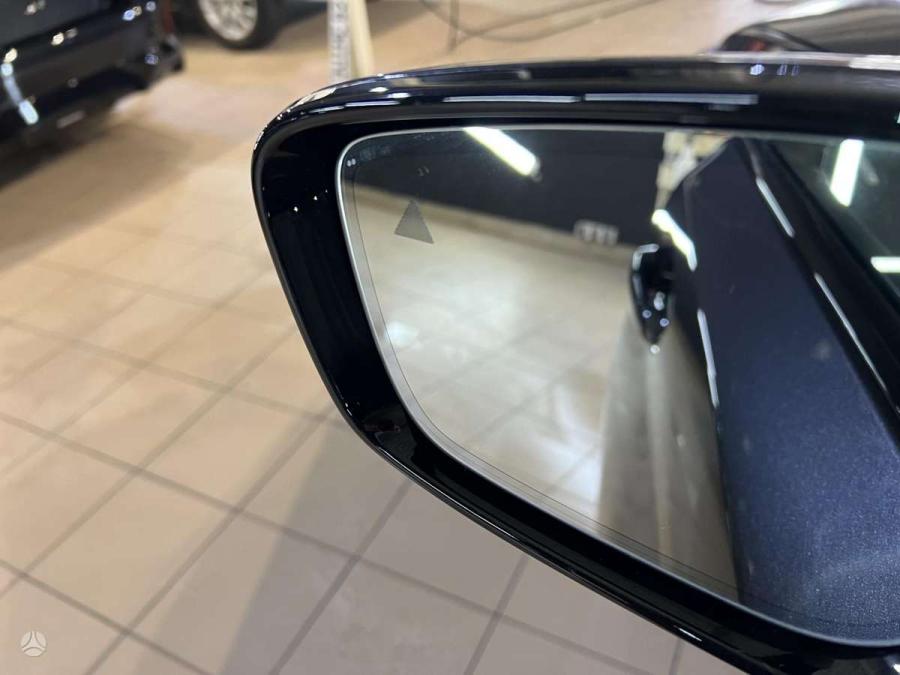 Grey BMW 520 2024 in Vilnius, with an engine capacity of 2.00 L and mileage of 41 thousand km for 32950 €, photo 36 on AUTOMOTO.COM.LV