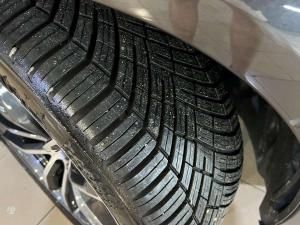 Grey BMW 520 2024 in Vilnius, with an engine capacity of 2.00 L and mileage of 41 thousand km for 32950 €, photo 39 on AUTOMOTO.COM.LV