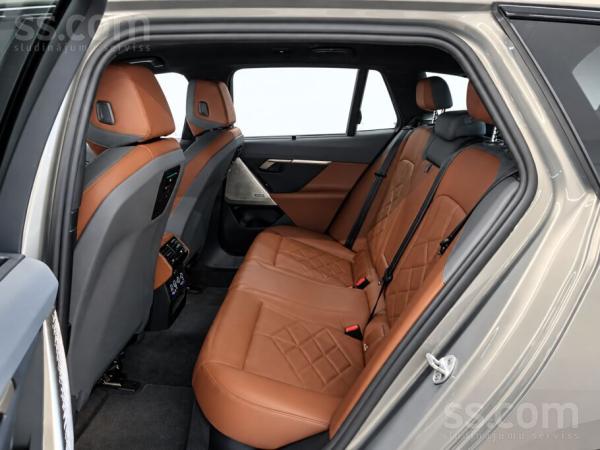 БМВ 520 2024 в Рига на AUTOMOTO.COM.LV Серый БМВ 520 2024 в Рига, объемом двигателя 2.00 л и пробегом 69 тыс. км за 49990 €, фото 10 на AUTOMOTO.COM.LV