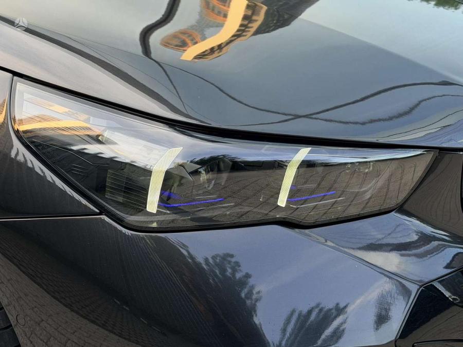 Grey BMW 520 2025 in Vilnius, with an engine capacity of 2.00 L and mileage of 19 thousand km for 49900 €, photo 13 on AUTOMOTO.COM.LV