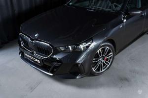 Pelēks BMW 520 2025 Viļņa, ar dzinēja tilpumu 2.00 L un nobraukumu 39 tūkst. km par 54999 €, foto 8 vietnē AUTOMOTO.COM.LV