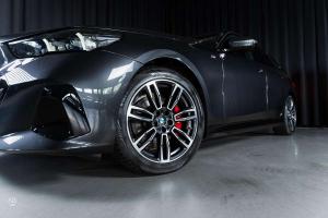 Pelēks BMW 520 2025 Viļņa, ar dzinēja tilpumu 2.00 L un nobraukumu 39 tūkst. km par 54999 €, foto 12 vietnē AUTOMOTO.COM.LV