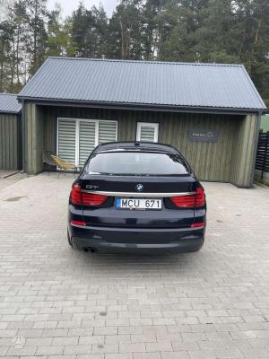 BMW 520 2013 in Anyksciai, with an engine capacity of 2.00 L and mileage of 390 thousand km for 9900 €, photo 3 on AUTOMOTO.COM.LV