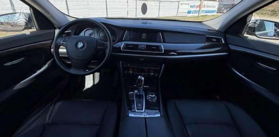 BMW 520 2013 in Siauliai, with an engine capacity of 2.00 L and mileage of 178 thousand km for 13550 €, photo 22 on AUTOMOTO.COM.LV