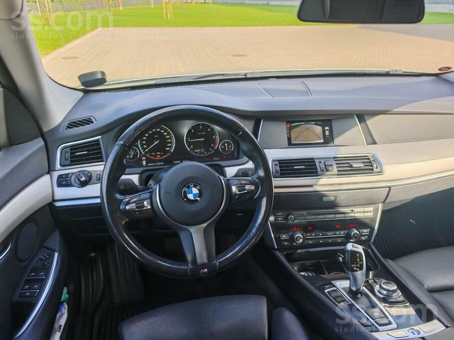 BMW 520 2015 in Riga, with an engine capacity of 2.00 L and mileage of 139 thousand km for 14390 €, photo 19 on AUTOMOTO.COM.LV