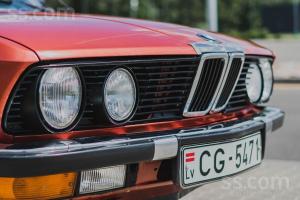 Красный БМВ 520 1982 в Елгава, объемом двигателя 2.00 л и пробегом 182 тыс. км за 9500 €, фото 5 на AUTOMOTO.COM.LV