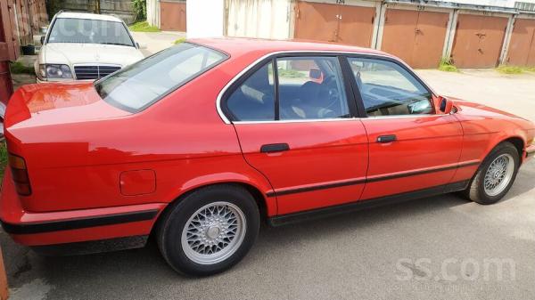 Sarkans BMW 520 1990 Rīga, ar dzinēja tilpumu 2.00 L un nobraukumu 261 tūkst. km par 9000 €, foto 2 vietnē AUTOMOTO.COM.LV