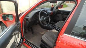 Red BMW 520 1990 in Riga, with an engine capacity of 2.00 L and mileage of 261 thousand km for 7500 €, photo 10 on AUTOMOTO.COM.LV