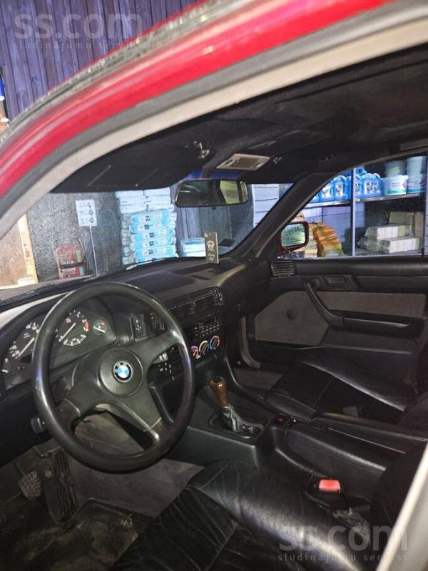 Sarkans BMW 520 1991 Valmiera, ar dzinēja tilpumu 2.00 L un nobraukumu 390 tūkst. km par 8000 €, foto 7 vietnē AUTOMOTO.COM.LV