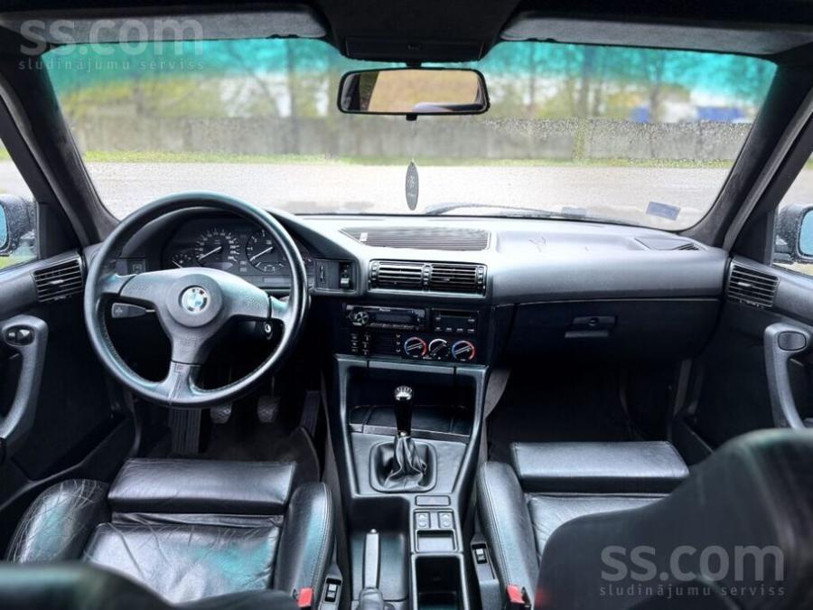 Красный БМВ 520 1993 в Лиепая, объемом двигателя 2.80 л и пробегом 250 тыс. км за 7499 €, фото 5 на AUTOMOTO.COM.LV