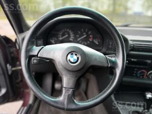 Красный БМВ 520 1993 в Лиепая, объемом двигателя 2.80 л и пробегом 250 тыс. км за 7499 €, фото 6 на AUTOMOTO.COM.LV