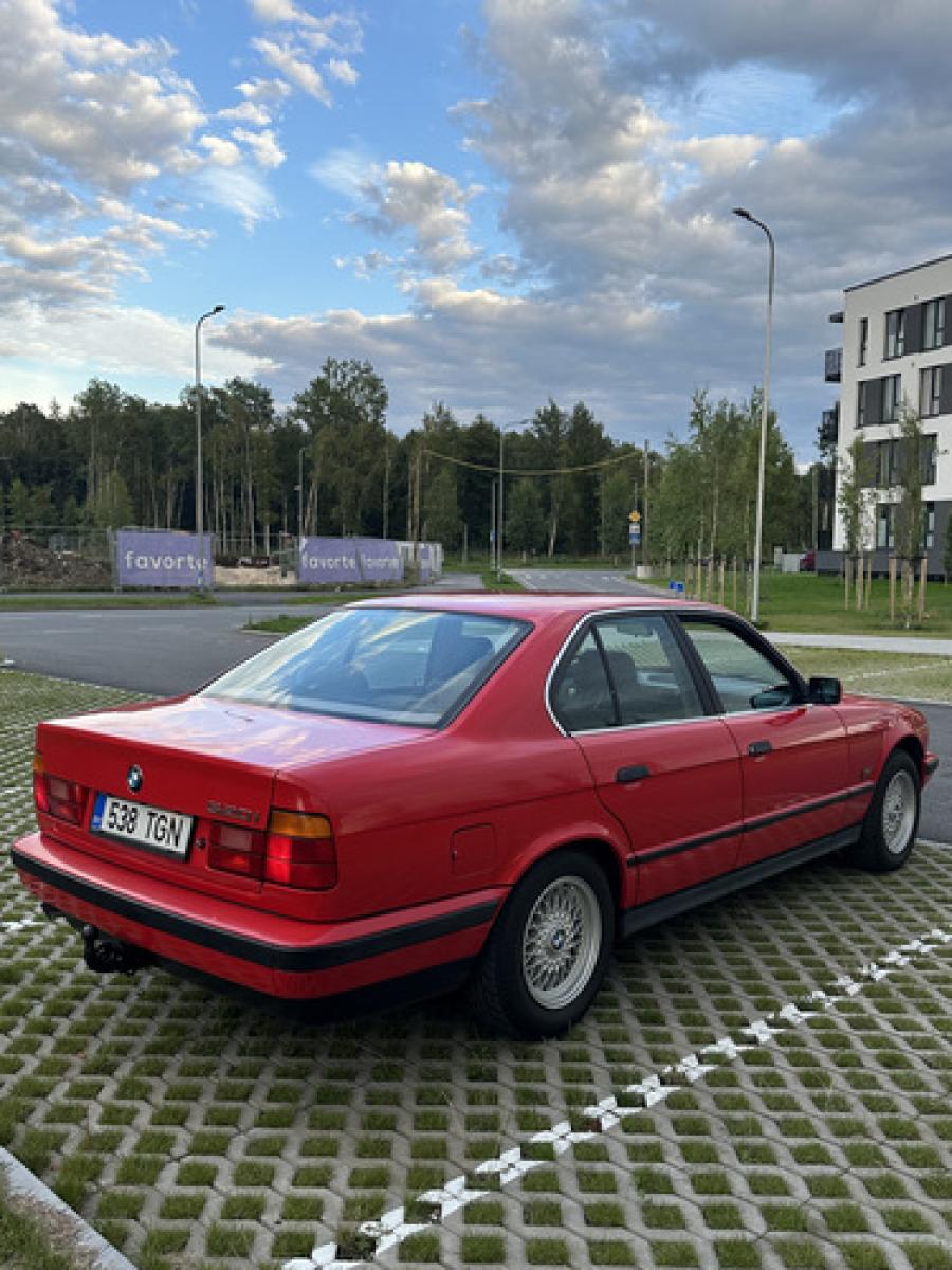 Красный БМВ 520 1994 в Таллин, объемом двигателя 2.00 л и пробегом 286 тыс. км за 6700 €, фото 6 на AUTOMOTO.COM.LV